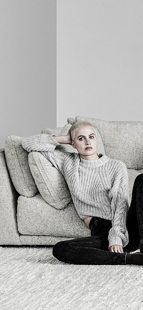 Au Courant - Luxury Furniture - Montauk Sofa