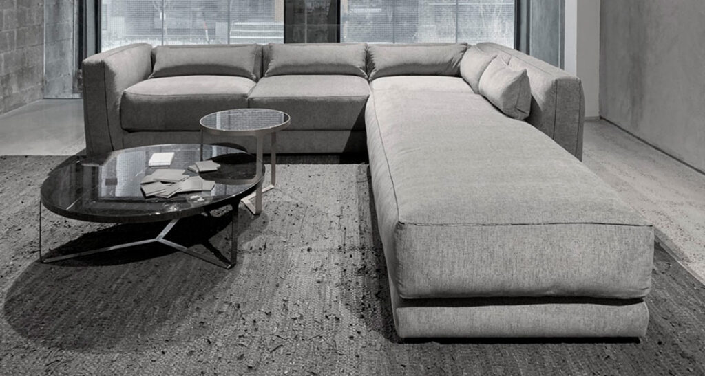 lewis - Montauk Sofa